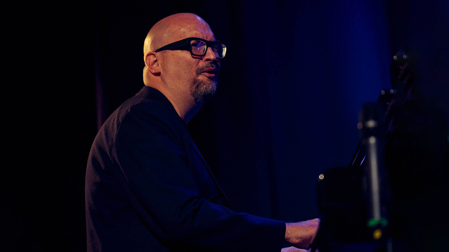 Ethan Iverson – “Into the Dark” - Casa del Jazz